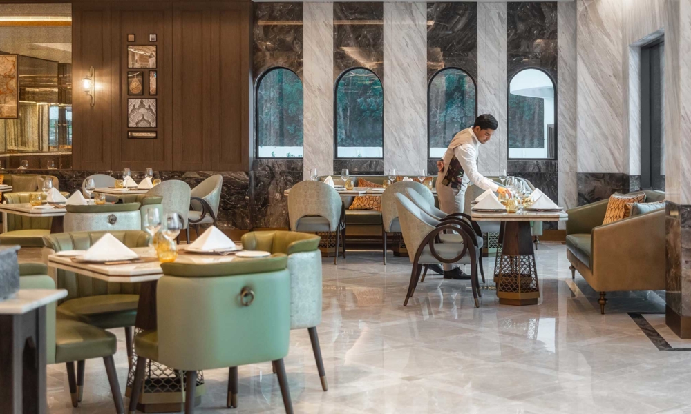 Taj Exotica Resort & Spa, The Palm, Dubai | Luxury Beach Resort