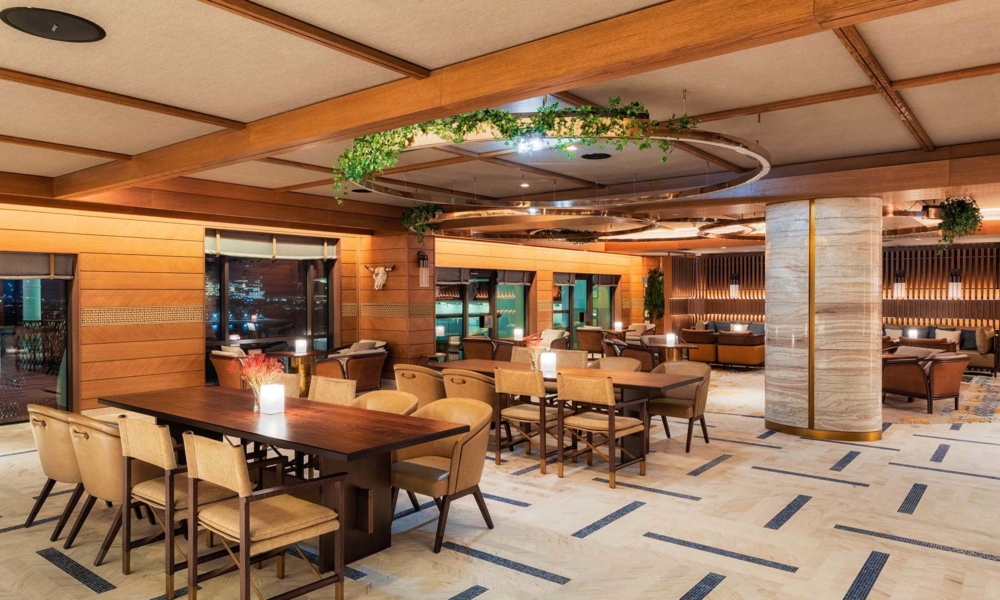 Restaurants and bars at Taj Exotica Resort & Spa, The Palm Dubai