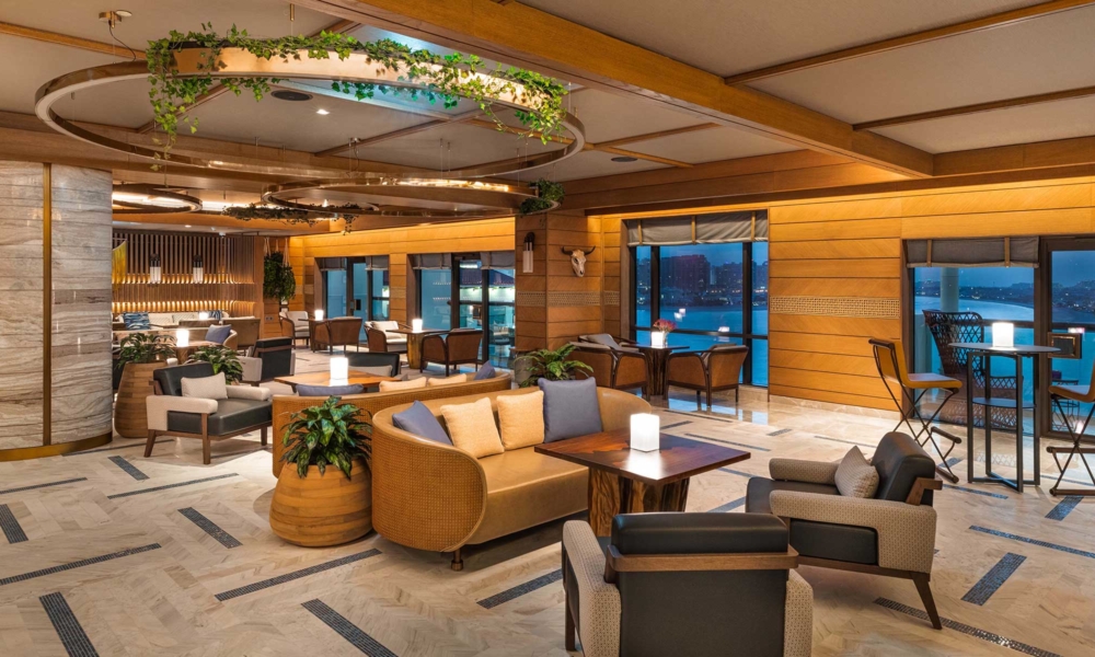 Restaurants and bars at Taj Exotica Resort & Spa, The Palm Dubai