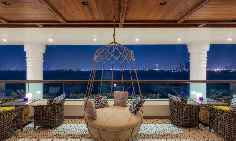 Restaurants and bars at Taj Exotica Resort & Spa, The Palm Dubai