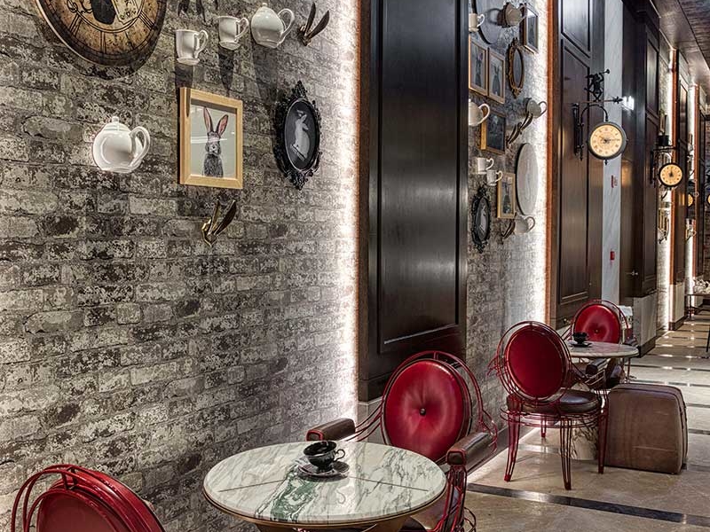 Restaurants and bars at Taj Exotica Resort & Spa, The Palm Dubai