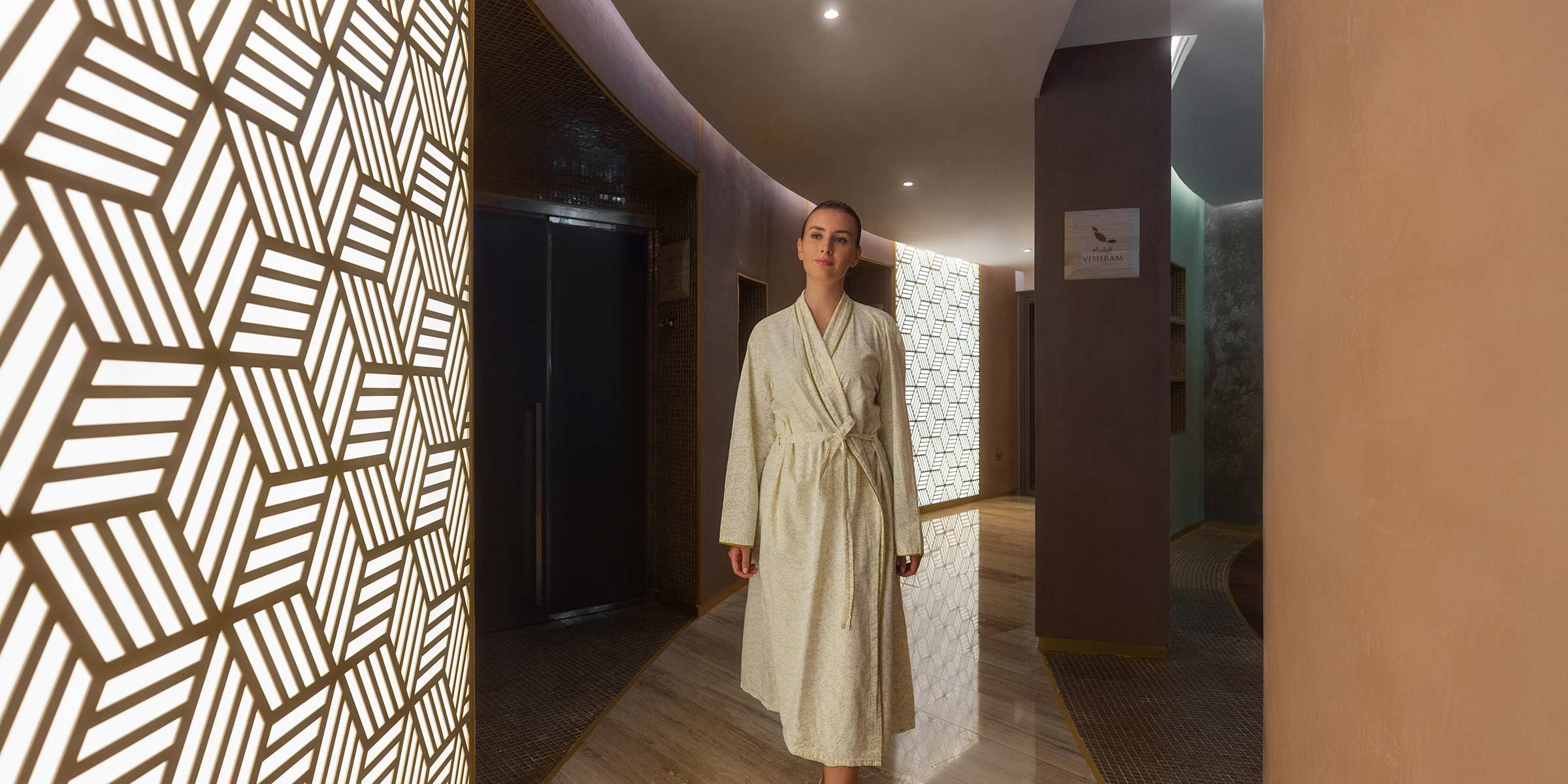 Luxury Indian Spa | J Wellness Circle | Taj Exotica The Palm Dubai