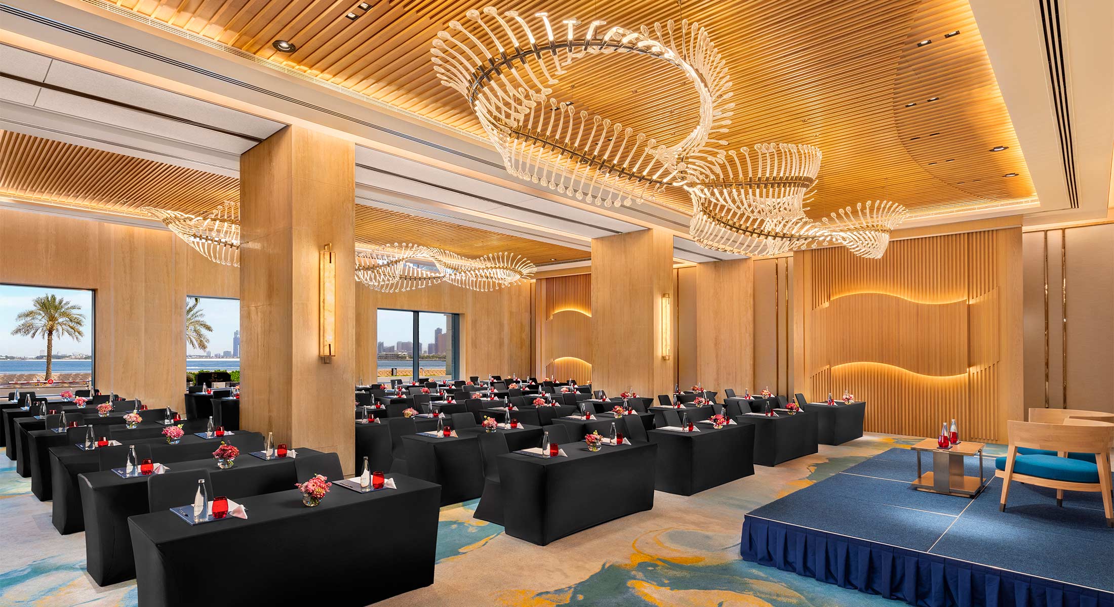 Ballroom for 200 Guests in the Palm Jumeirah | Taj Exotica